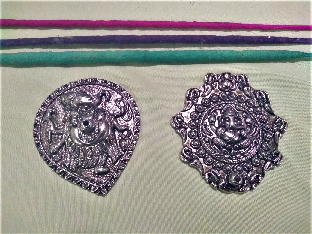 Portasahumerios Ganesh Metal - Sahumerios Somali